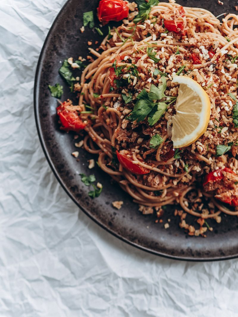 Date Night Challenge – Fancy Spaghetti with crab, tomato, chilli ...
