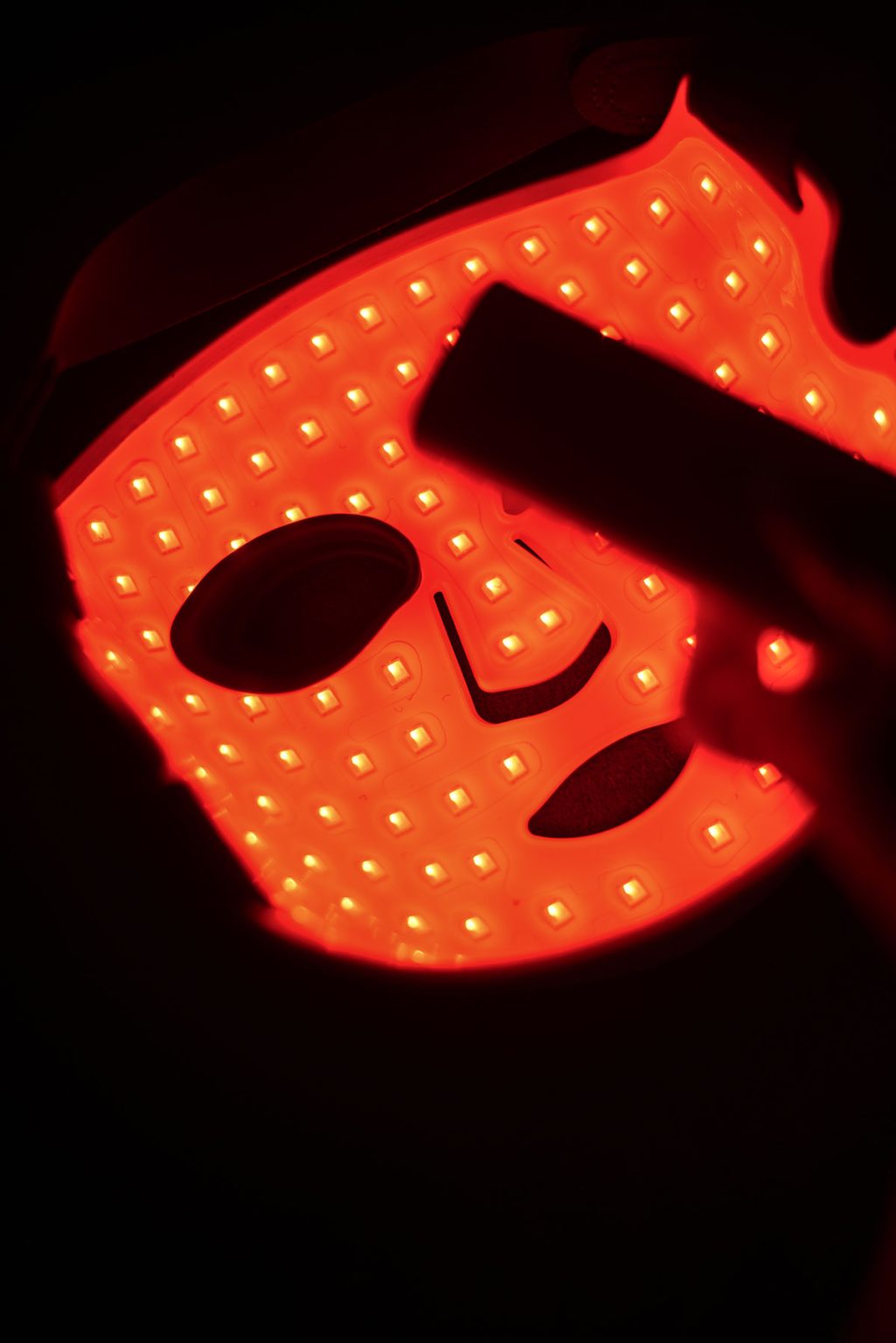 CurrentBody LED Mask Series 2 Review : My Honest Before & After Results ...